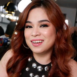 Jennie Gabriel | Linky.ph