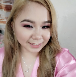 Joyce Puro | Linky.ph